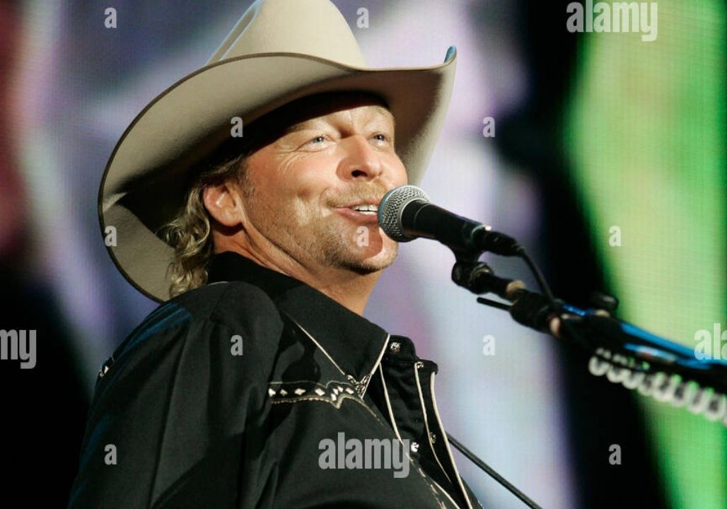 Alan Jackson - Blue Ridge Mountain Song ( Video) - Timeless Music