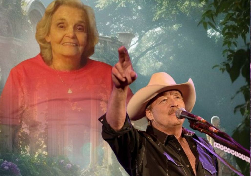 Alan Jackson & Mama Ruth - Growing up in Newnan - Timeless Music