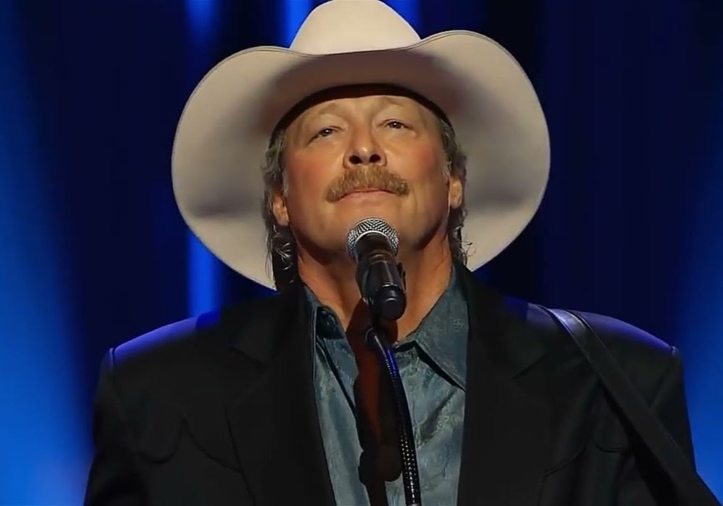 The lights dimmed, the crowd hushed, and all eyes turned to Alan ...