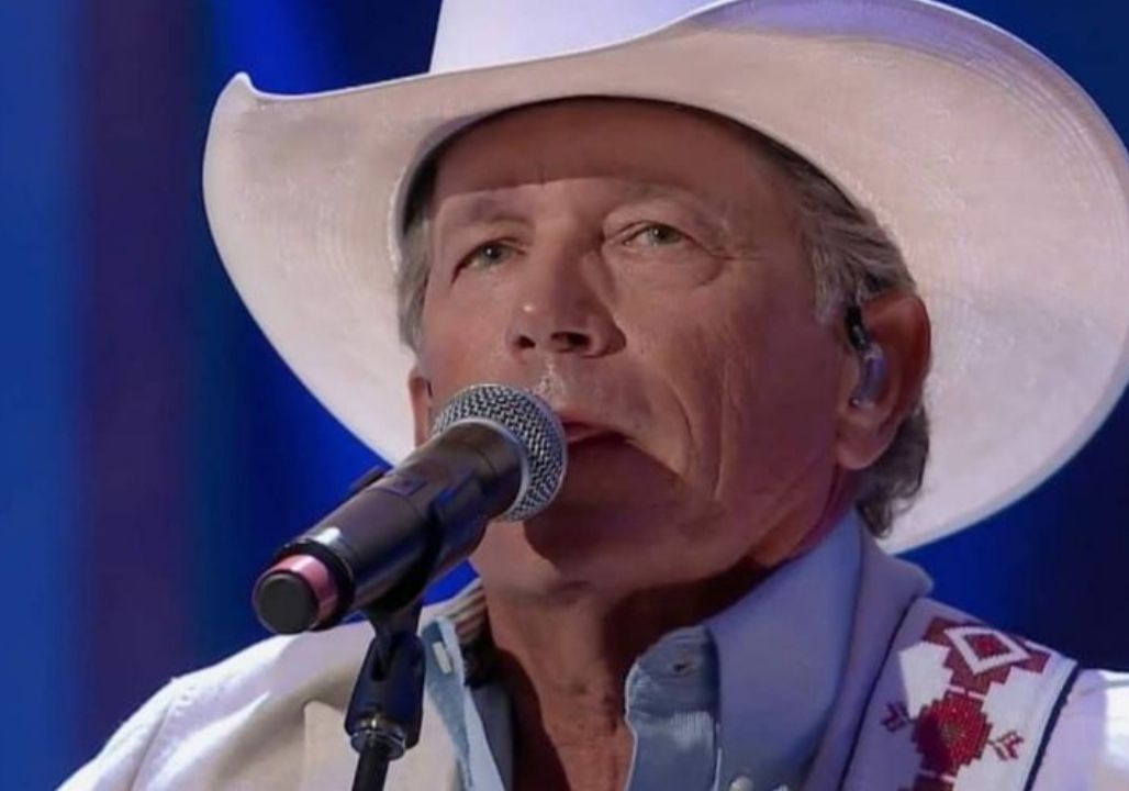 George Strait - Cowboys And Dreamers (Official Audio) - Timeless Music