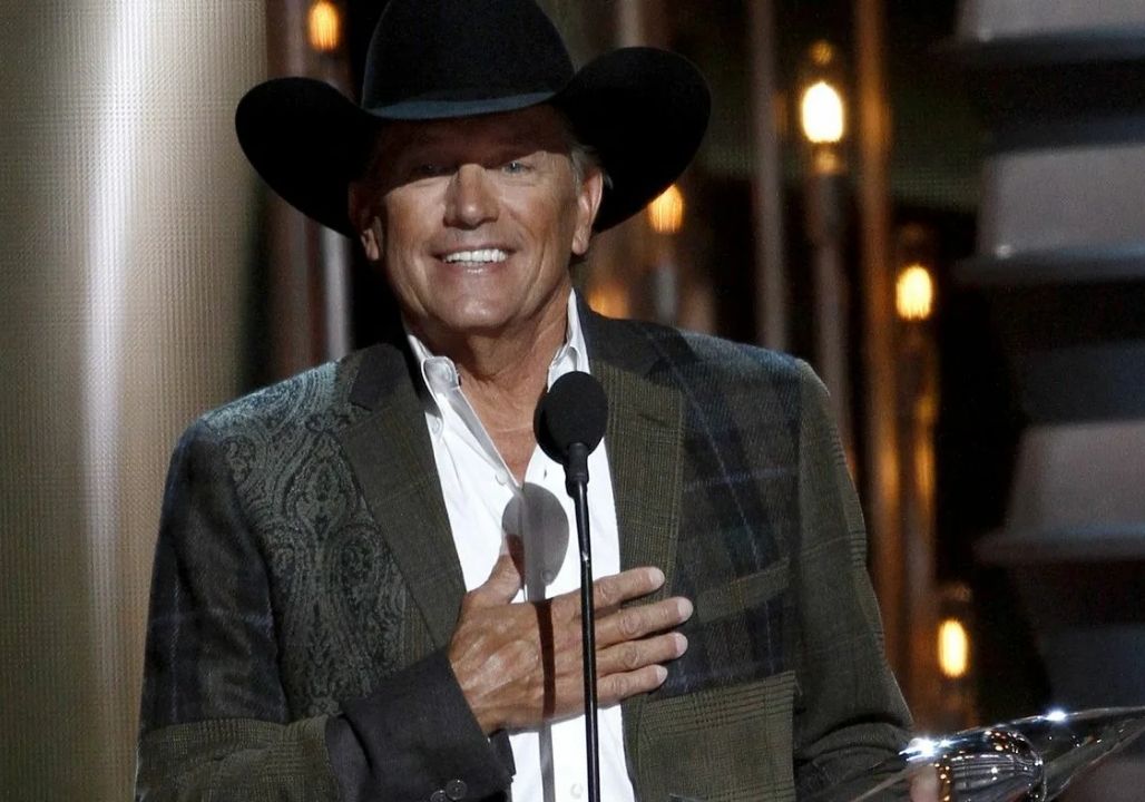 George Strait - I Got A Car - Timeless Music
