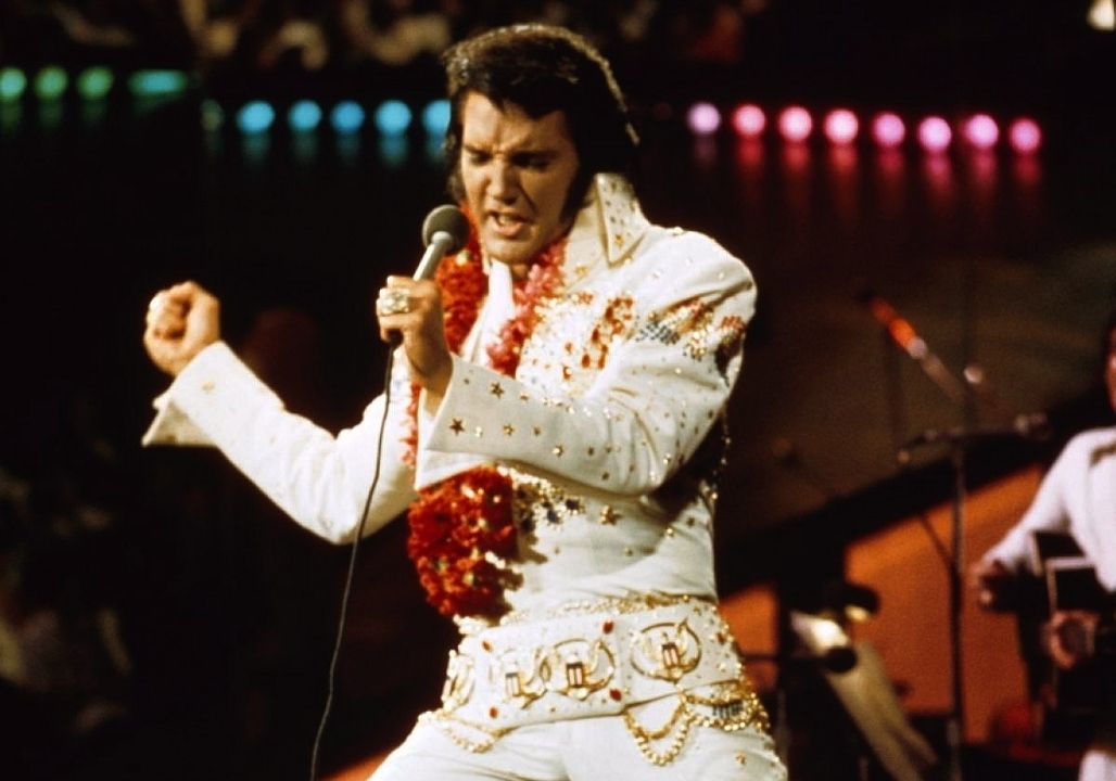 Elvis Presley "Don't Be Cruel" - Timeless Music