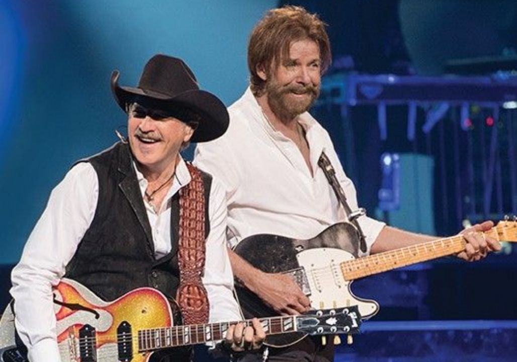 Brooks & Dunn - Neon Moon (Official Audio) - Timeless Music