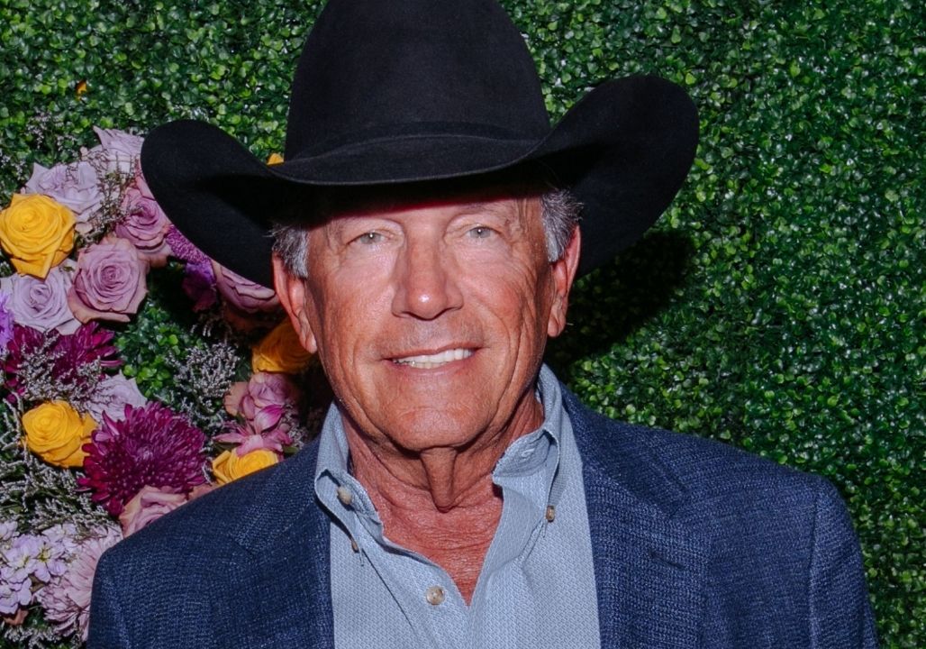 SAD NEWS: George Strait Hospitalized After Days of Flood Relief in ...