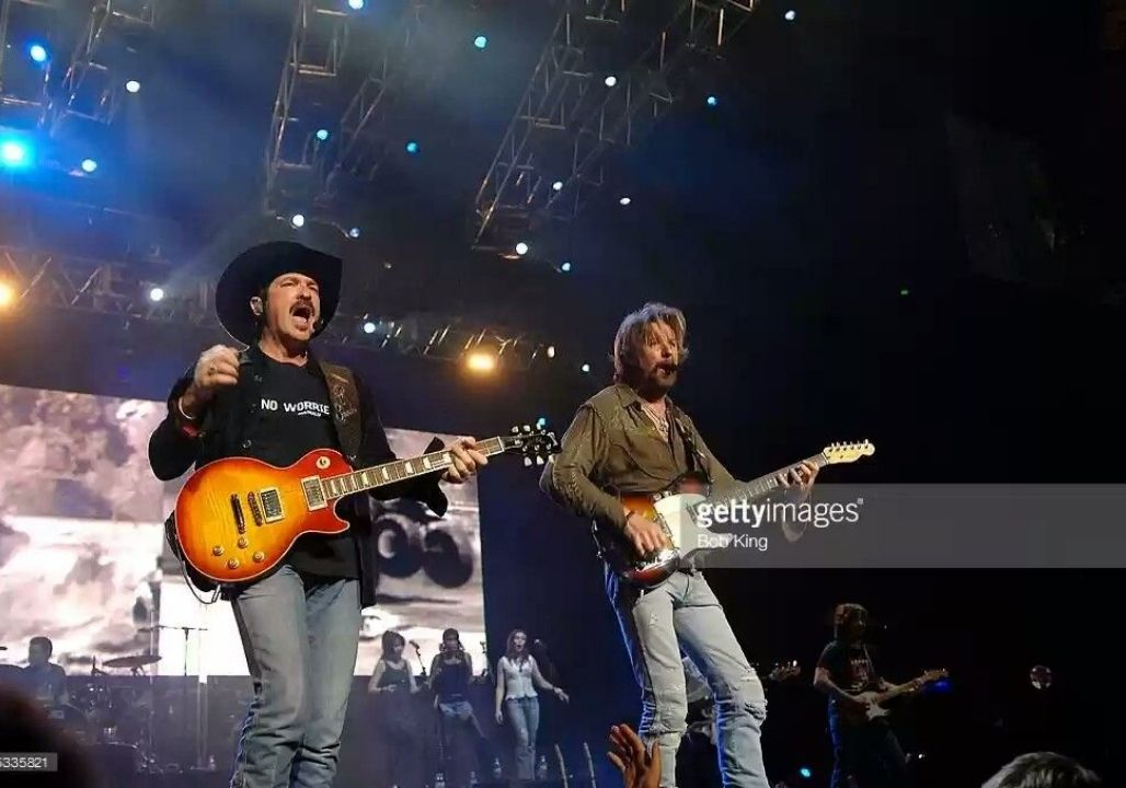 Brooks & Dunn - The Cowboy Rides Away - legendado PTBR - Timeless Music