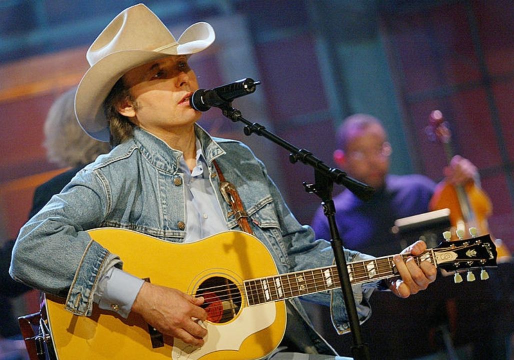 Dwight Yoakam – It Won’t Hurt - Timeless Music